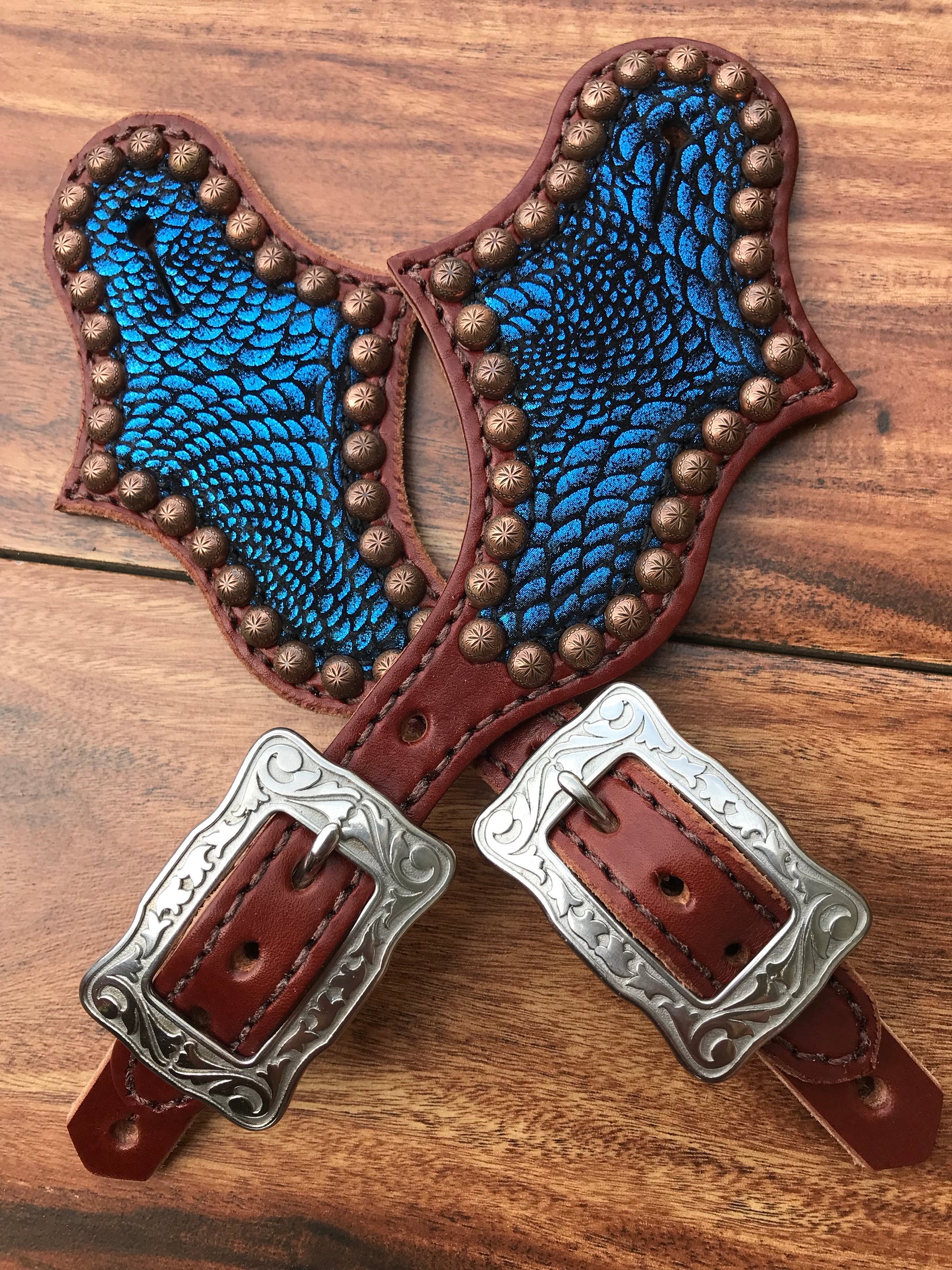 Blue Indigo Mystic Swirl with Golden Shadow Conchos – Rockn'Wilsons