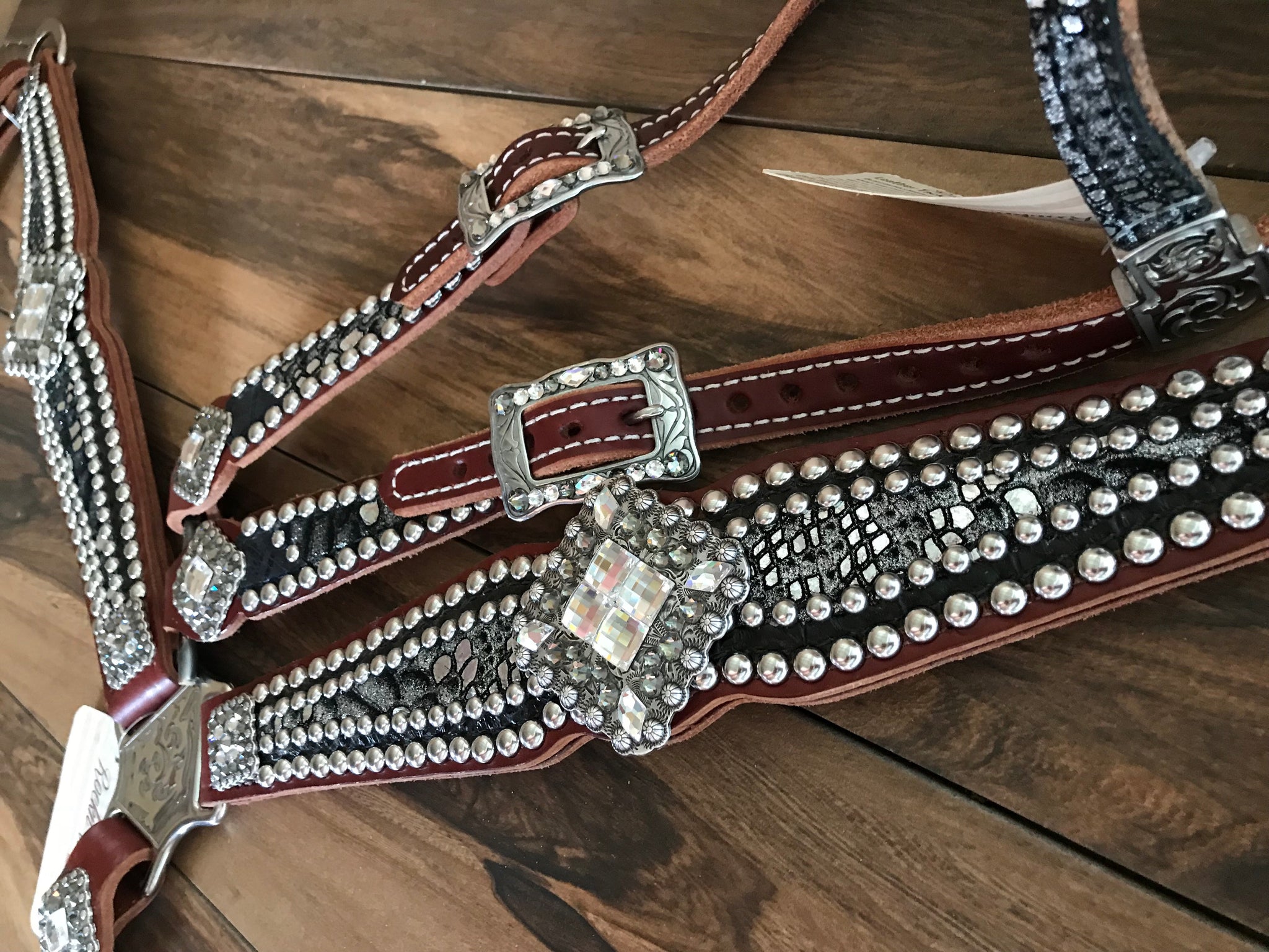 Black Gator with Silver Mystic Overlay – Rockn'Wilsons